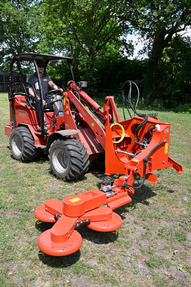 Graslandbeheer - Palen maaier